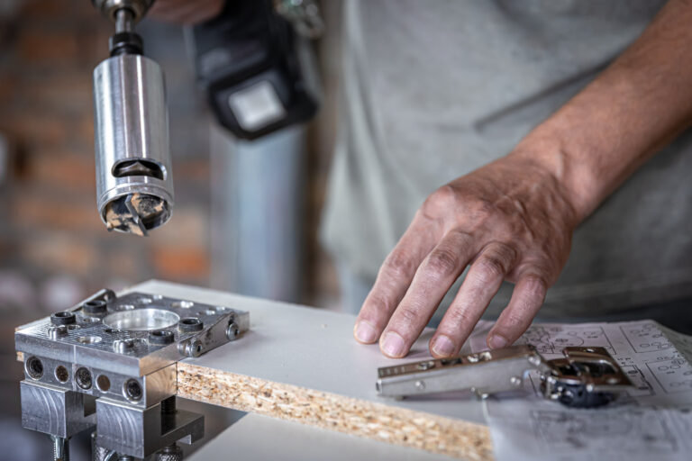 CNC Cutting Tool Guide: Types, Selection & Best Practices