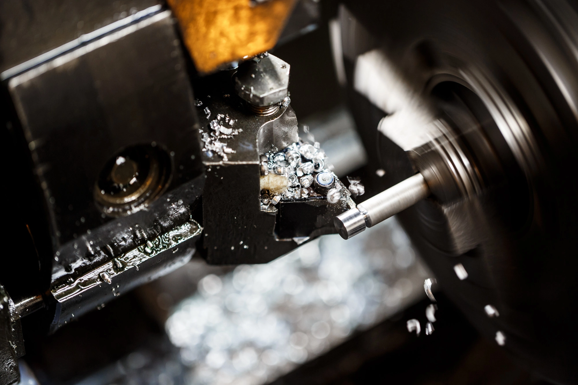 Runner & Gate System Design Guide | Injection Molding DFM